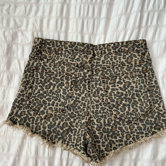 superdown | Shorts | Leopard Print Denim Shorts | Poshmark
